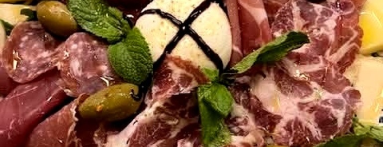 Mondo Pazzo Sundbyberg Stockholm Italienskt Restauranger kvartersmenyn.se