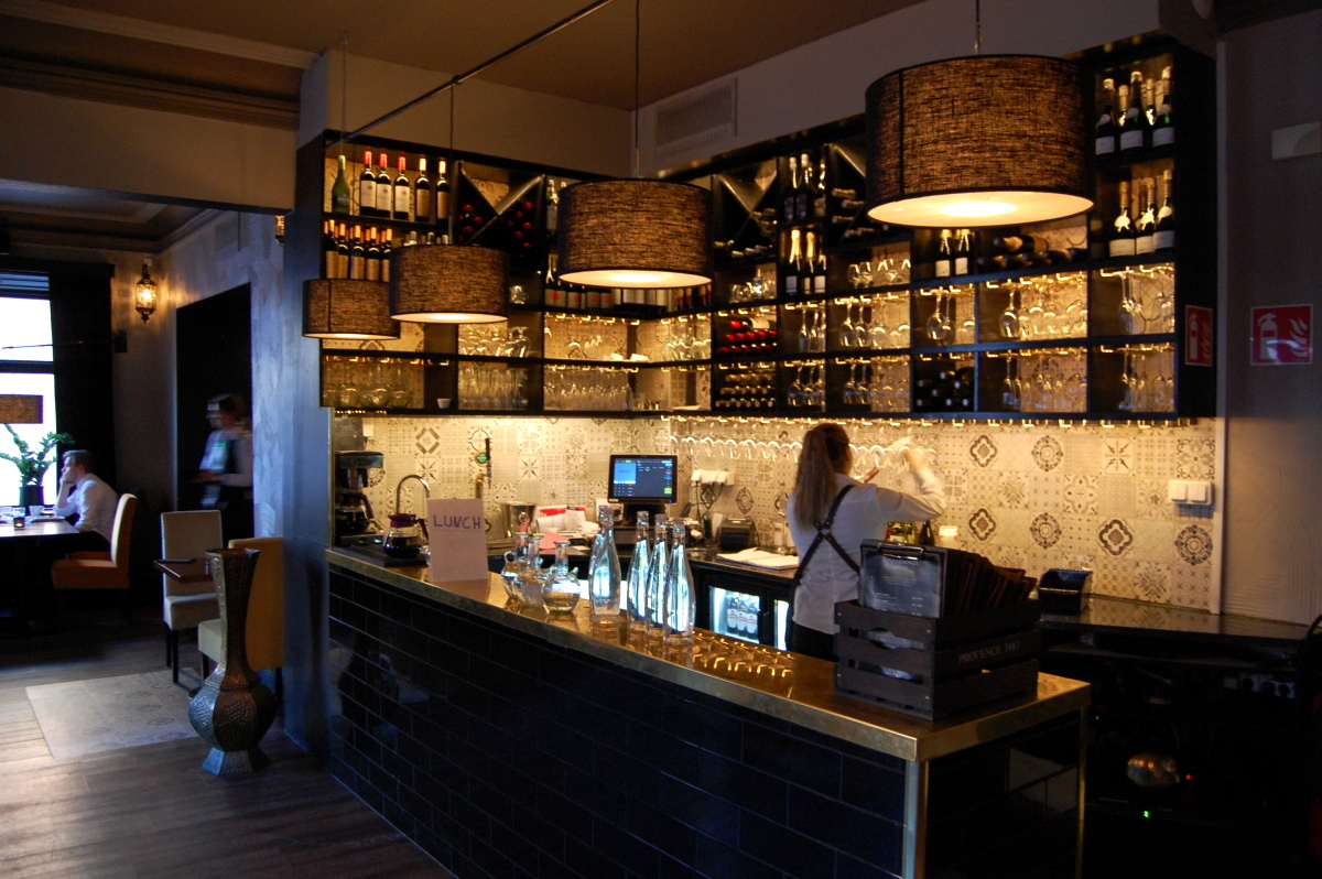 Libanon Meze & Bar Skövde A la Carte Mellanöstern Restauranger ...