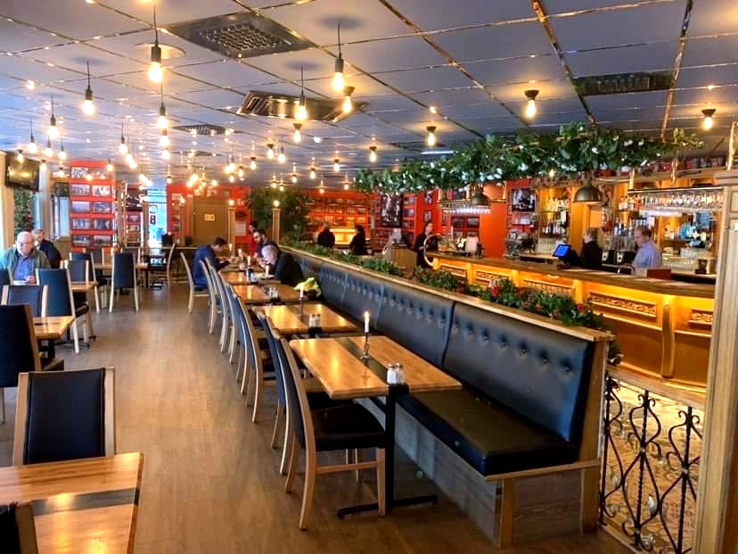 Caesars Södertälje Svenskt Restauranger kvartersmenyn.se