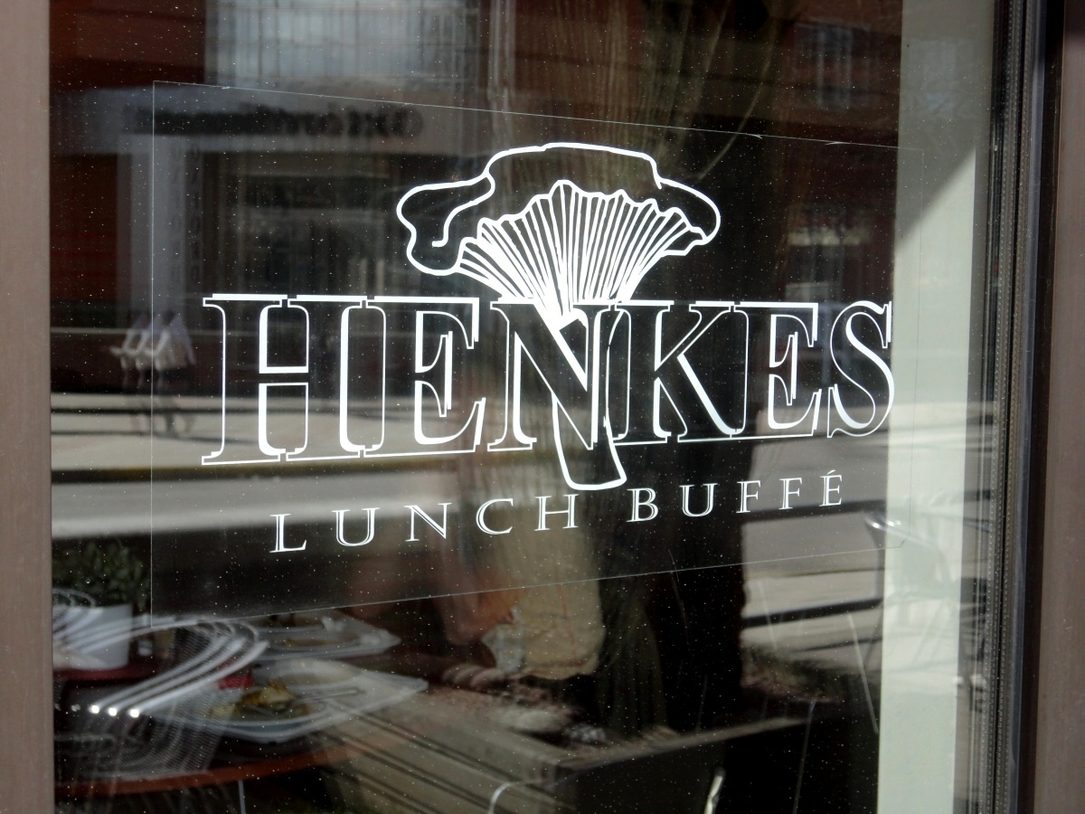 Henkes Lunchbuffe Upplandsväsby Stockholm Upplands Väsby Svenskt ...